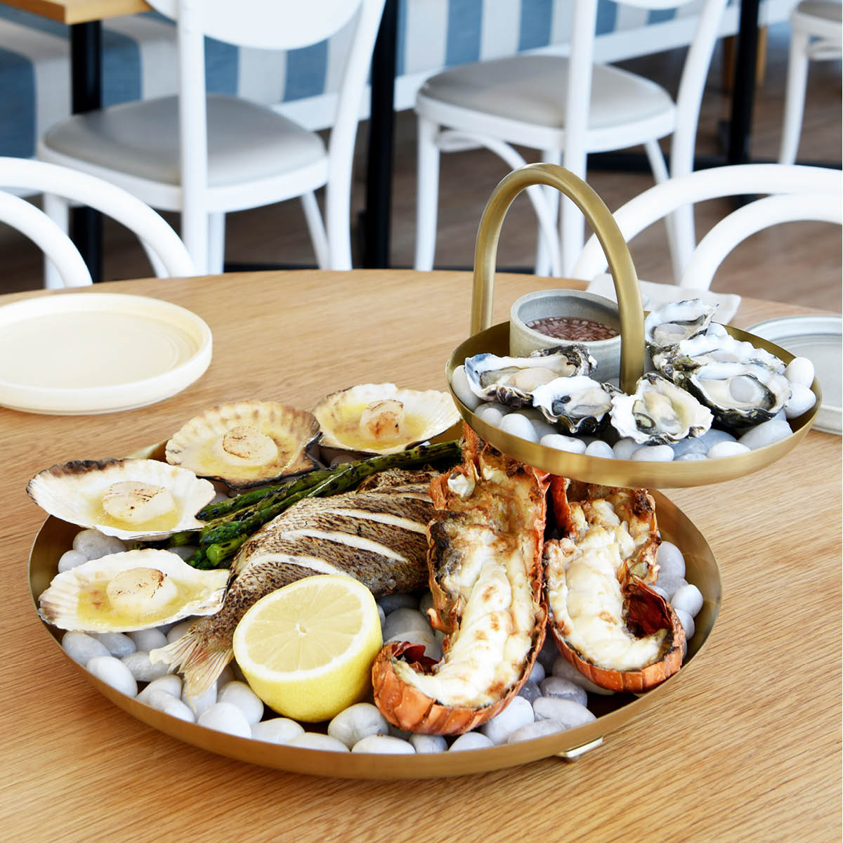 Chef Inox Round Seafood Stand 2-Tier Brass / Iron 365x255mm | Tomkin ...