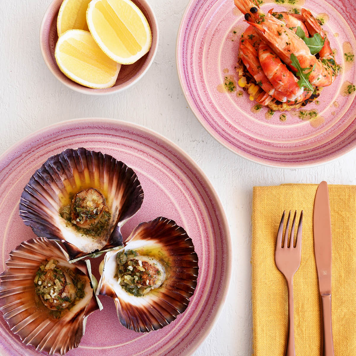 Tablekraft Urban Linea Dusty Pink Round Coupe Plate 220mm | Tomkin ...